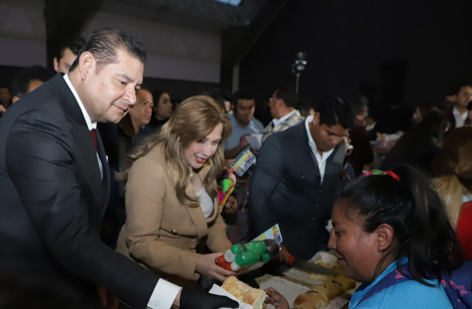 Más de 6 mil niñas y niños festejaron Día de Reyes con Armenta ...