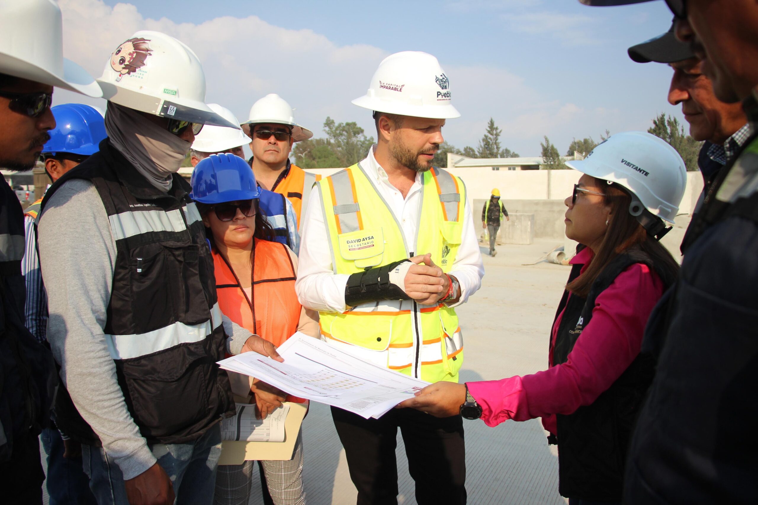 Supervisan David Aysa y Dulce Rivera construcción del Mercado San Ramón ...
