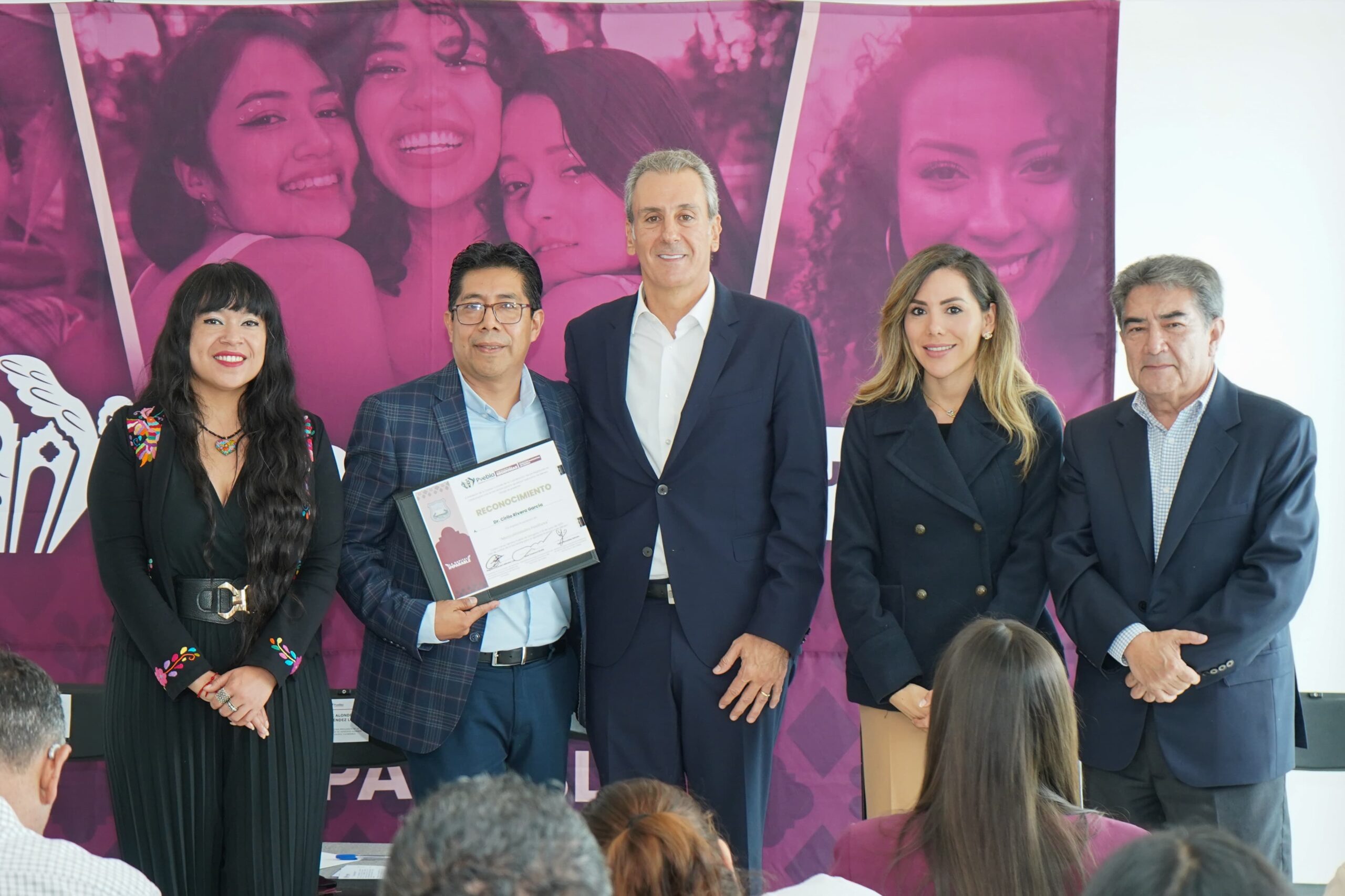 Promueve Gobierno de la Ciudad equidad y cultura de paz - Revista 360 Grados